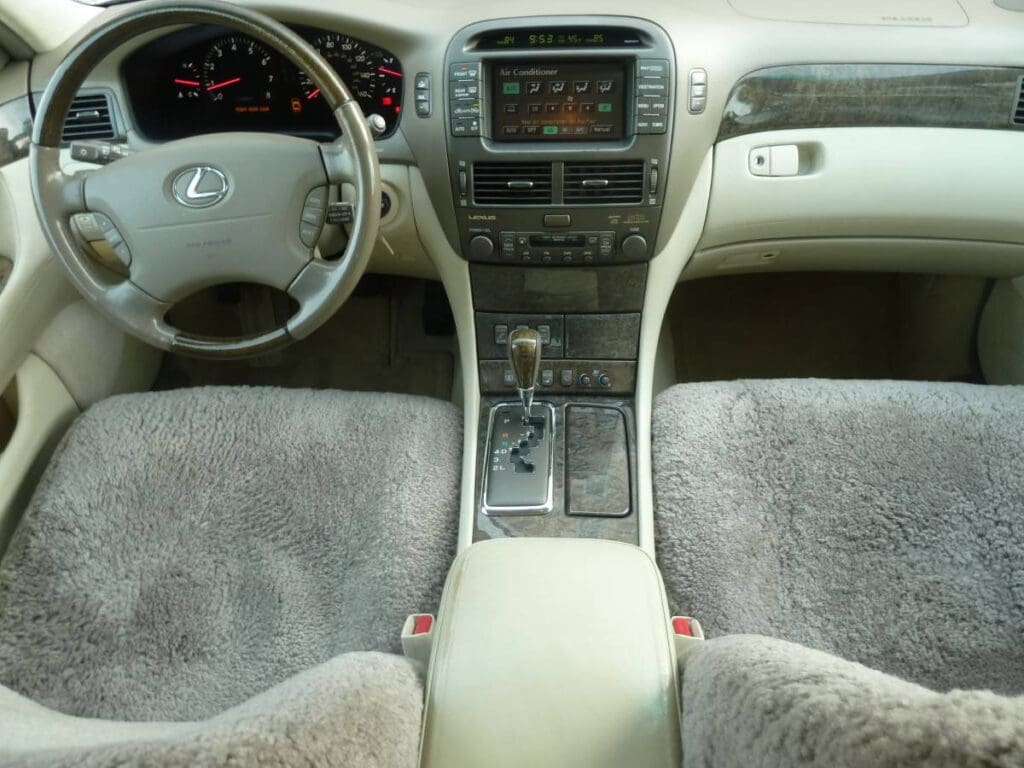 Ultra Luxury Equipped Lexus LS 430 with 96k Miles - Klipnik