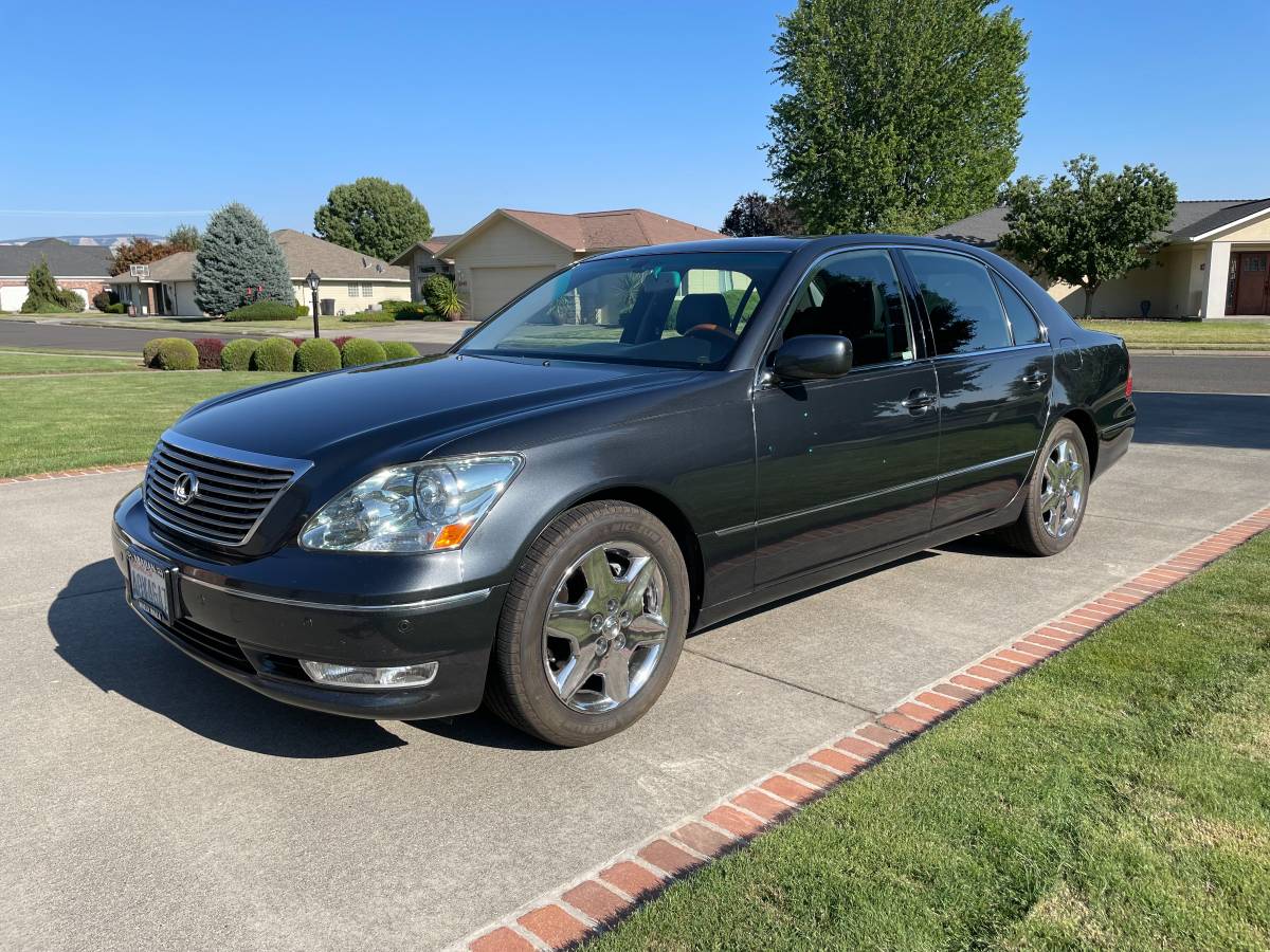 Super Sharp 2004 Lexus LS 430 with 96k Miles - Klipnik
